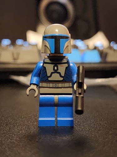 LEGO Star Wars Mandalorian Deathwatch Minifigure | eBay