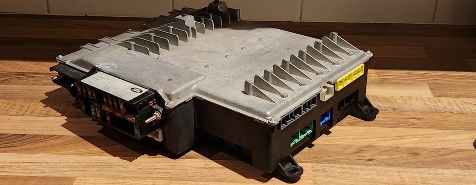 LAND ROVER RANGE P38 BCM BeCM BODY CONTROL MODULE - AMR6532 | eBay UK