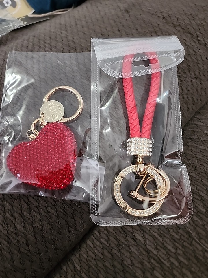 Crystal Car Keychain for Women with Sparkly Rhinestone Heart Shape ...