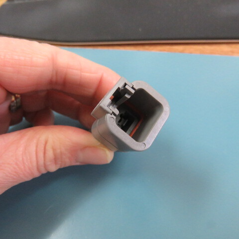 DEUTSCH DTP04-2P Qty of 5 per Lot 2 position Rectangular Connectors ...