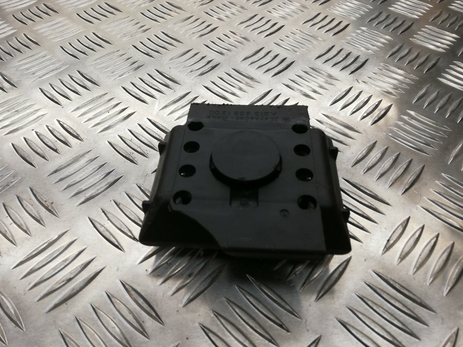 T15 Mercedes Benz W205 Genuine Unit A2136281200 | eBay