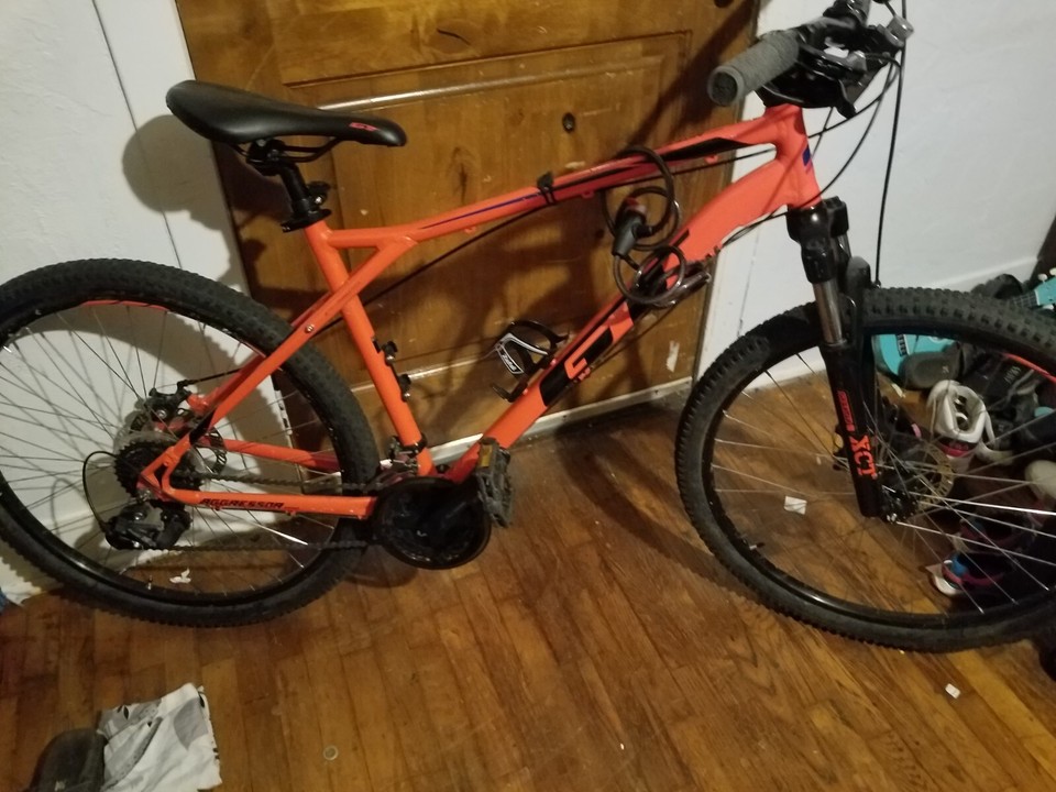 GT Aggressor Pro Mountain Bike 27.5” Orange Men’s Large | eBay