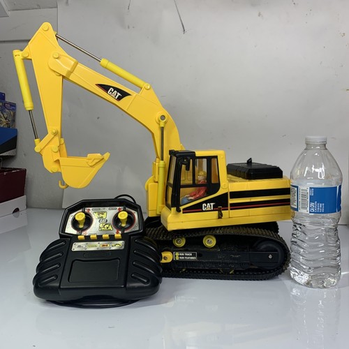 Vintage 1999 Mattel CAT Caterpillar Wired Remote Control Excavator ...