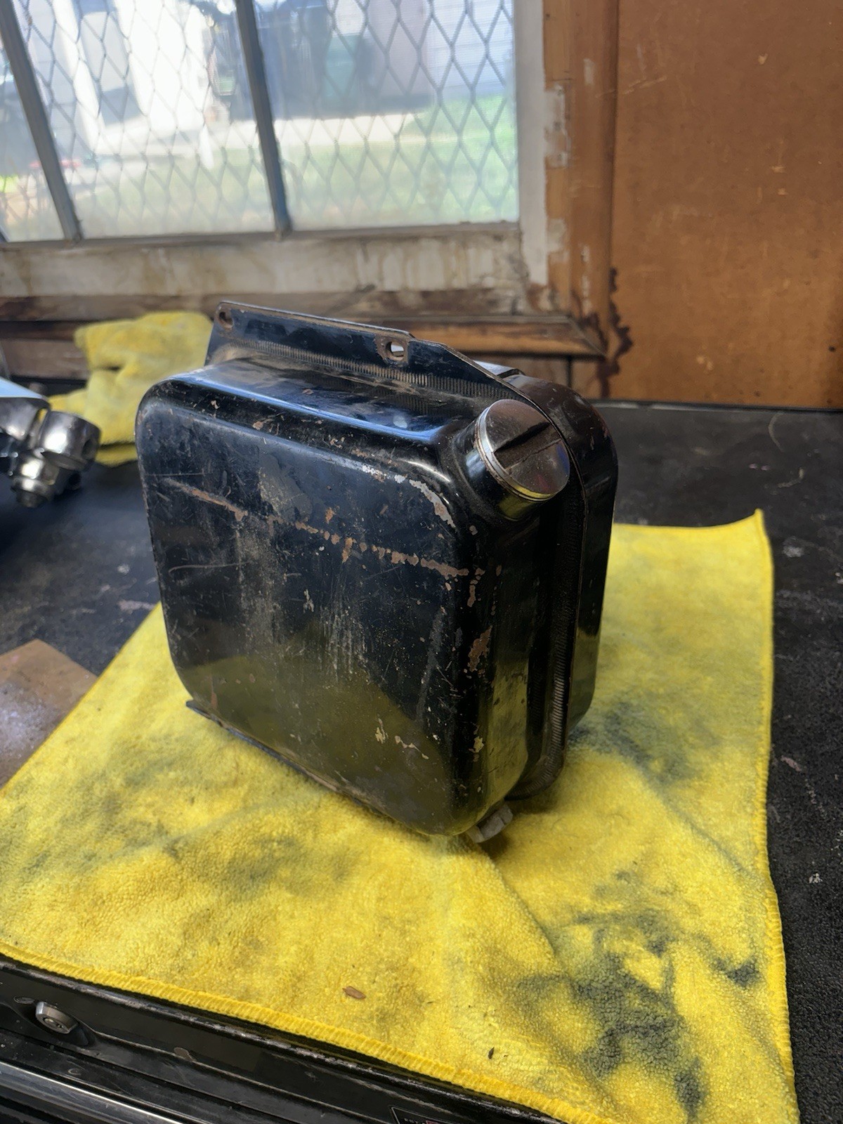 Ironhead Oil Tank Lunchbox XLCH Xl Harley Davidson | eBay