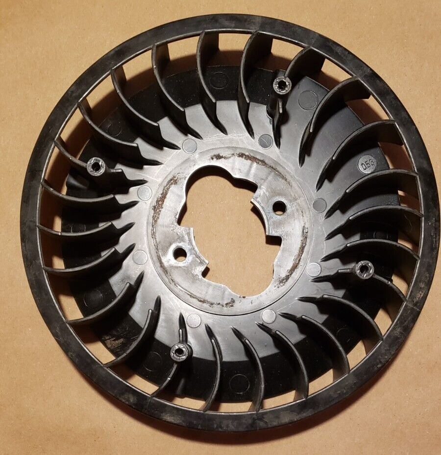 Briggs & Stratton 17HP 42A707 Flywheel Fan | eBay