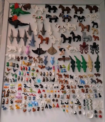 Heaps of Genuine Lego Animals inc Horses, fish, bears, crocodiles, cats ...