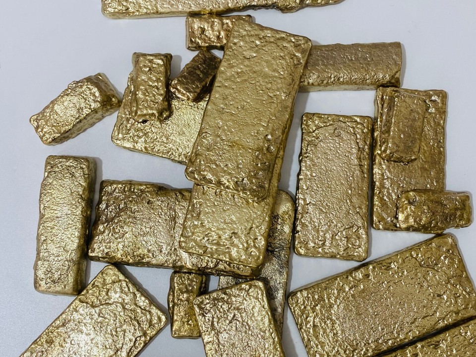 220 Grams Scrap Gold Bar For Gold Recovery Melted Different Computer ...