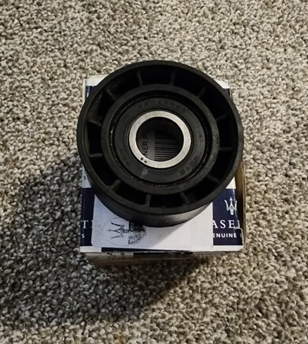 GENUINE MASERATI BELT TIGHTENING PULLEY 226205 | eBay