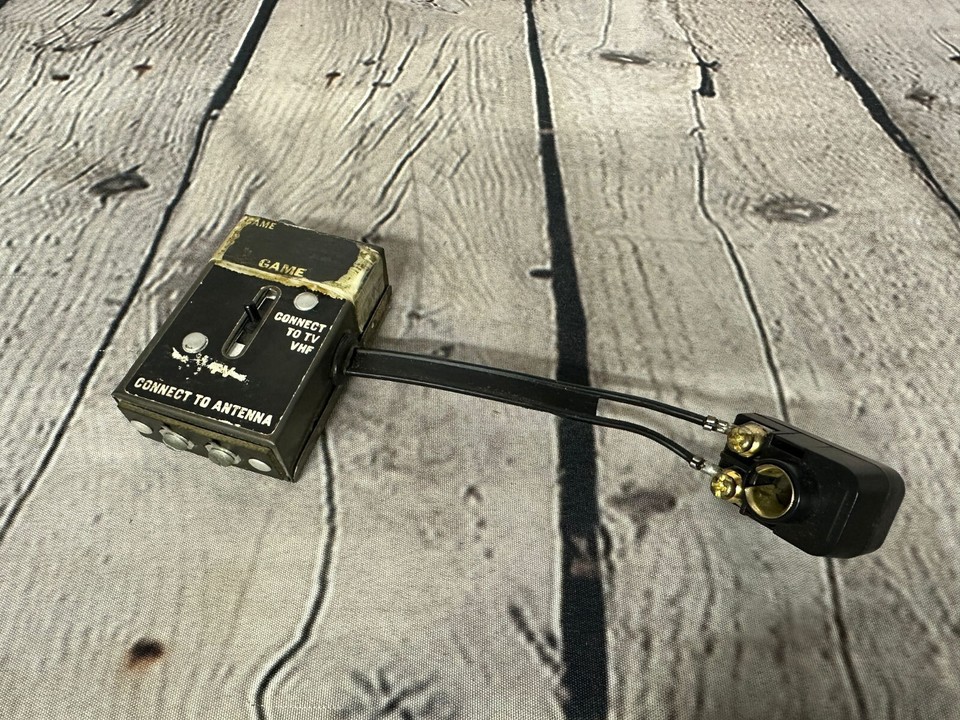 Atari 2600 Switch Box Adapter Video with Ohm Connector | eBay