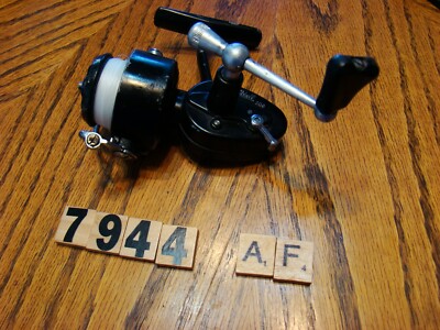 Spinning Reels - Mitchell 308 Fishing Reel