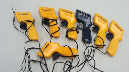 Aurora AFX Slot Car Hand Held Controller 2 Wire Lot of 7 | eBay