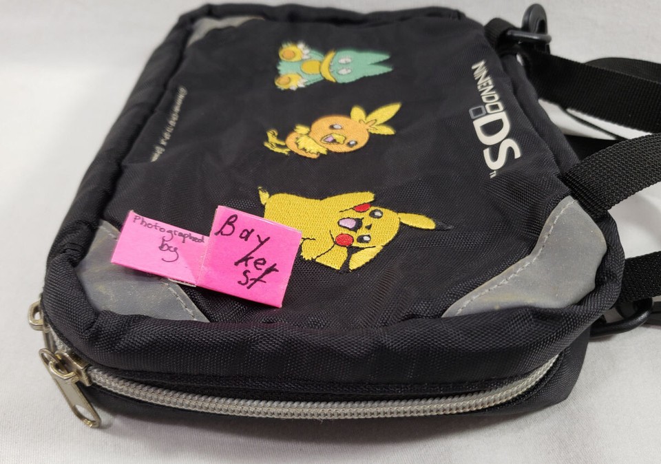 Official Nintendo DS 3DS Dsi Pokemon Munchlax Torchic Pikachu Carrying ...