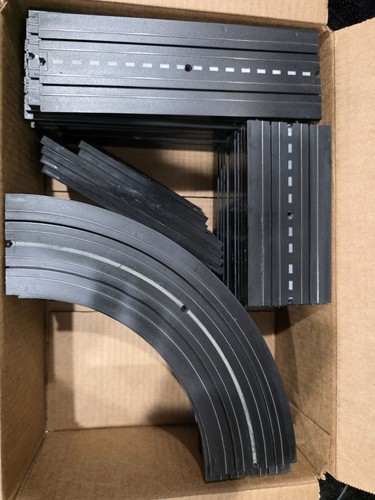 Aurora Slot Tjet Track (51) 15 Each 1517 9" 1519 9"R 1527 6"-4 1516 7 ...