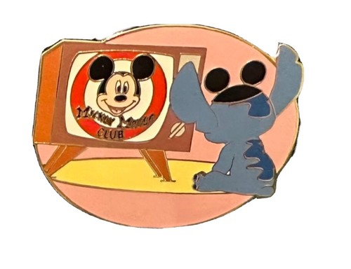 Disney Auctions Stitch Watching Television TV LE 1000 Pin Mickey Mouse ...