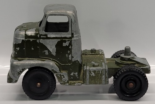 Tootsietoy 1950 Bobtail Semi Tractor Army Truck Chicago 24 USA Vintage ...