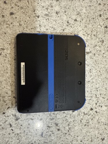 Nintendo 2DS Handheld Console FTR-001 Blue Clear For Parts or Repair ...