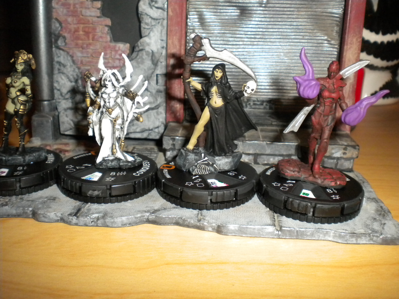 CUSTOM Heroclix 4 FOUR HORSEWOMEN of APOCALYPSE War Famine Death ...