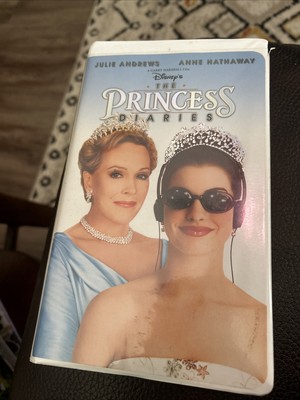 The Princess Diaries VHS 2001 Disney Clamshell Anne Hathaway Julie ...
