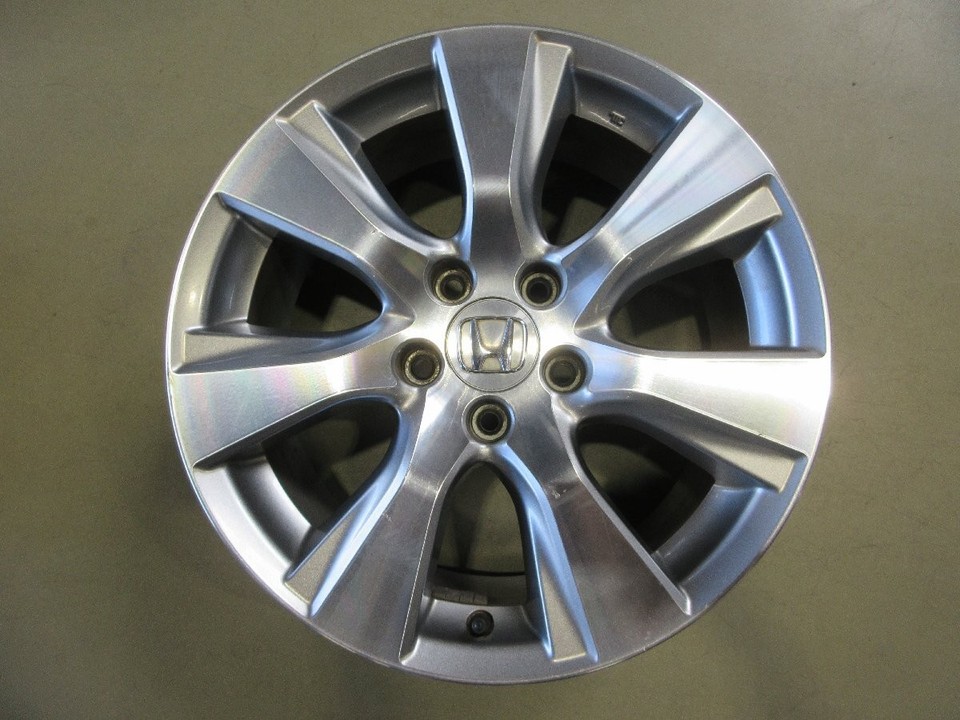 R07/07/26 17 Inch Genuine Aluminum Wheel / Honda Jade 17X7J 45 5H ...