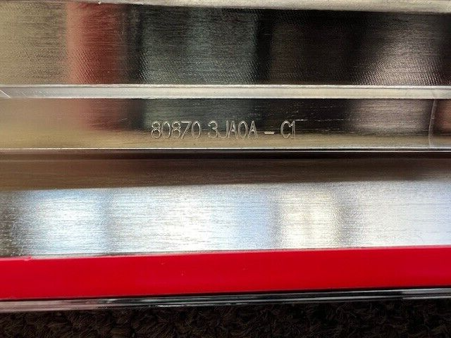 2013-2020 Infiniti JX35 QX60 Right Front Door Molding | 80870 3JA0A ...