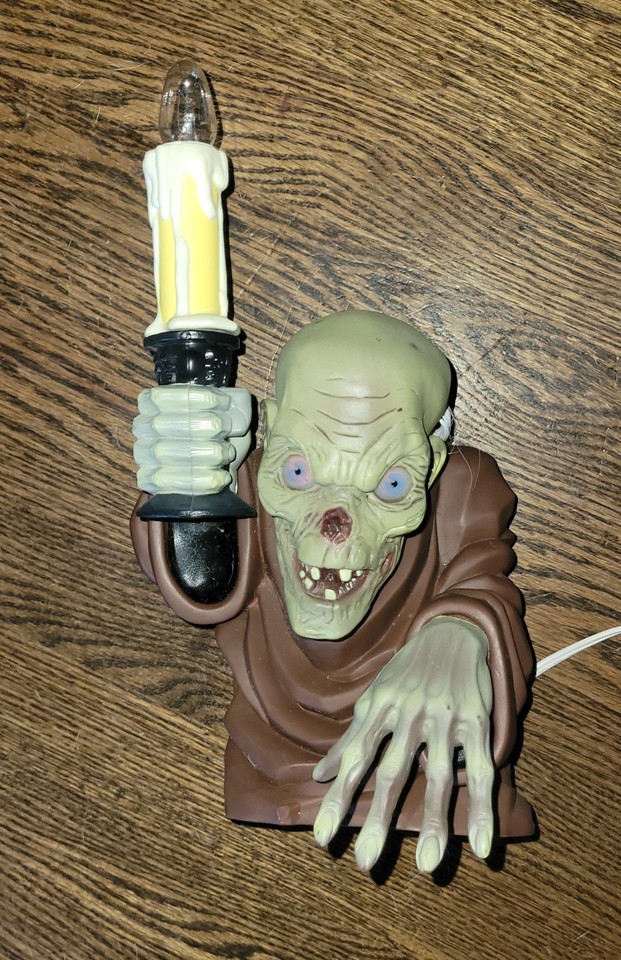 Tales From The Crypt Crypt Keeper Elec Light Up Candelabra Figure ...