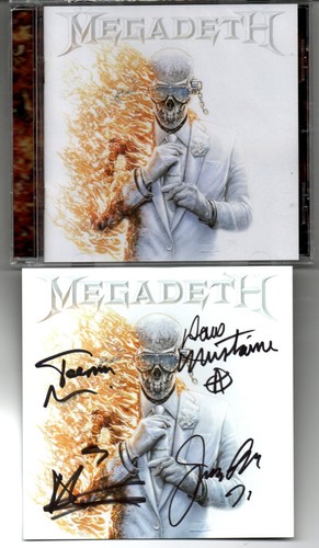 MEGADETH: MEGADETH CD BRAND NEW S/T SIGNED AUTOGRAPHED ART CARD DAVE ...