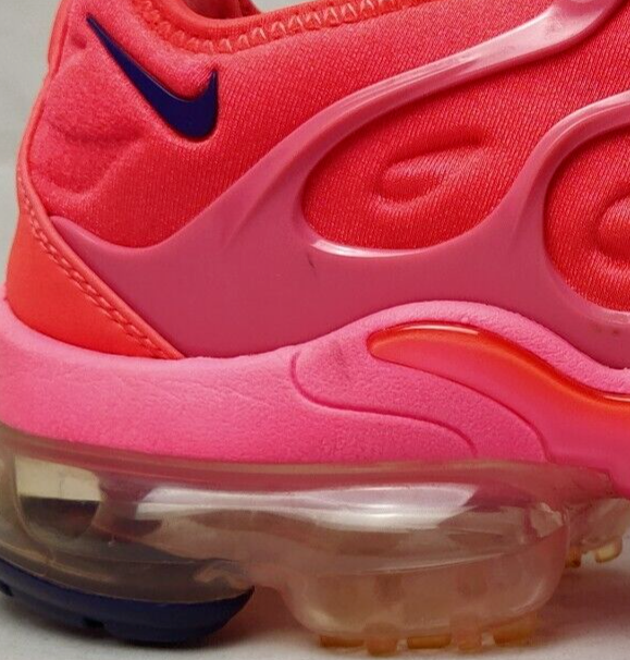 Nike Air Vm Vapormax Plus Shoes Bright Crimson Women US 9 Barely Volt ...