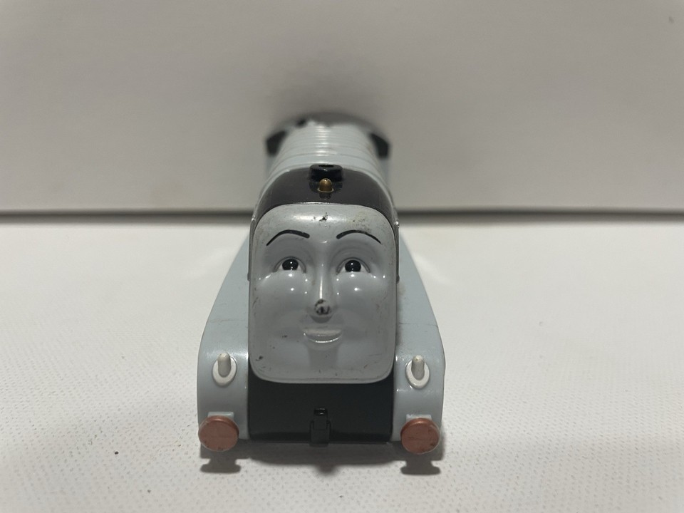 Thomas & Friends Lot Of 3 TOMY Trackmaster Engine Shells for ...