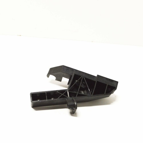 NEW MERCEDES-BENZ C-CLASS W205 FRONT RIGHT AXIS BRACKET A2056203501 | eBay