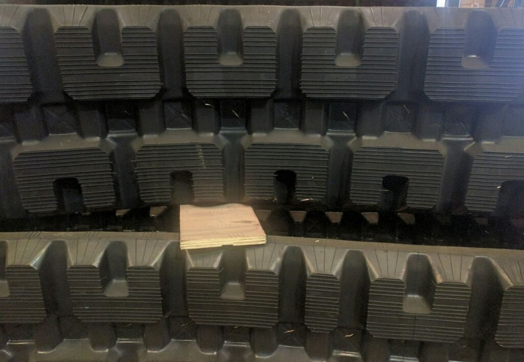 (2-Tracks) Bobcat Rubber Track T140 T-140 T450 T-450 320x86x45 3208645 ...