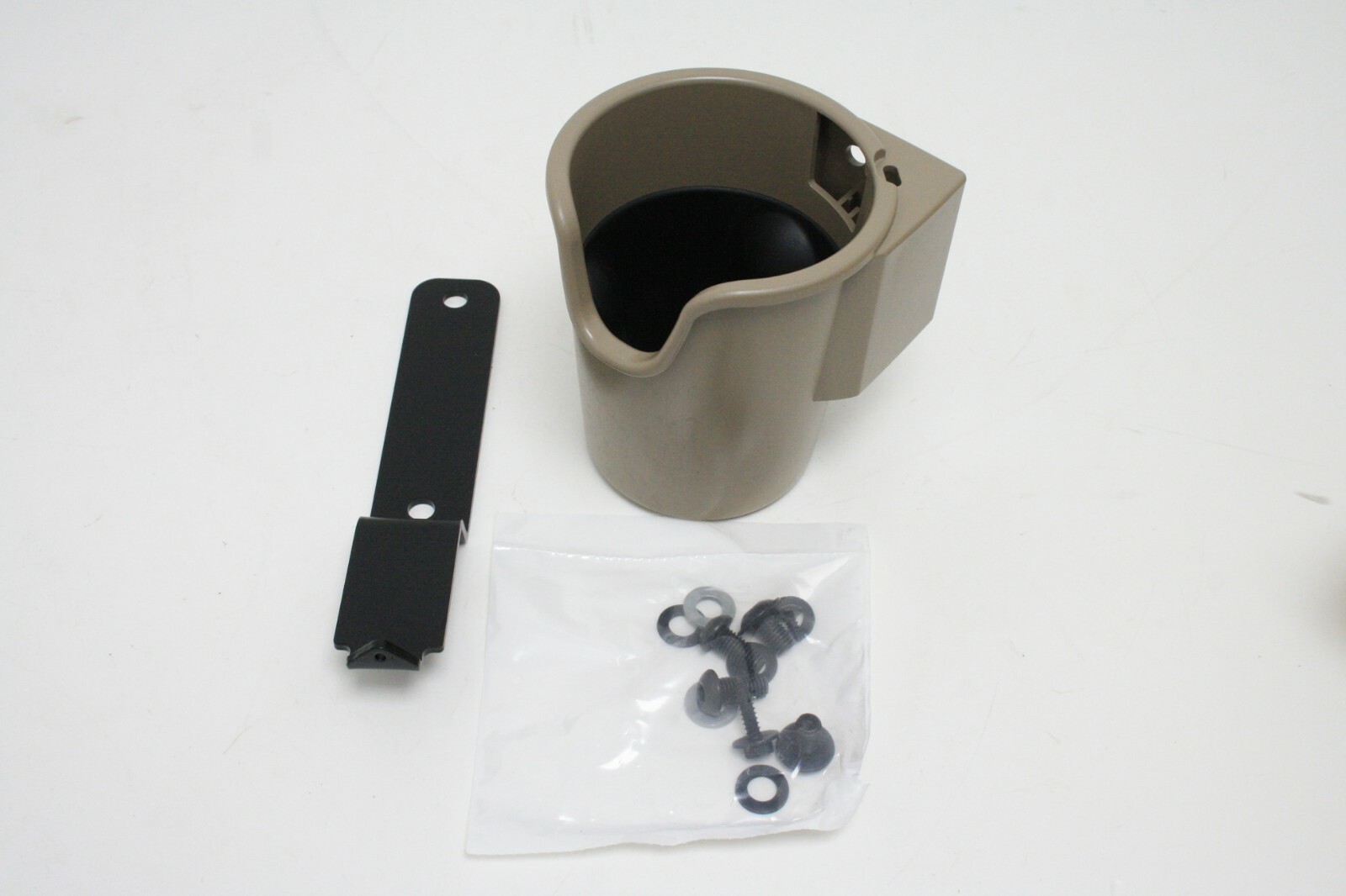 Genuine John Deere Tractor Cab Cup Holder Kit BL15522 | eBay UK