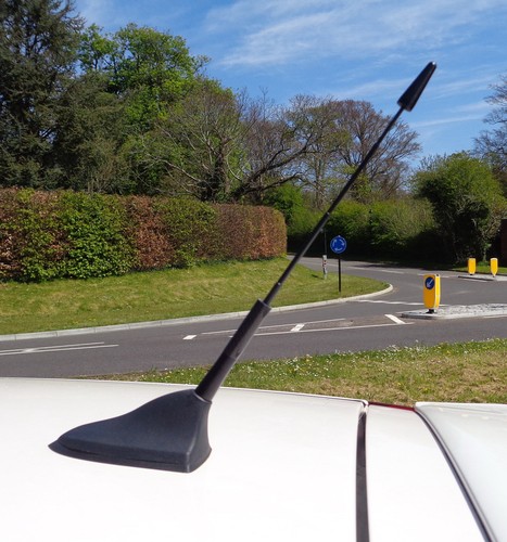 MGF BRAND NEW STYLE EXTENDING AERIAL CARBON CAR AERIAL ALL MGF & MG TF ...