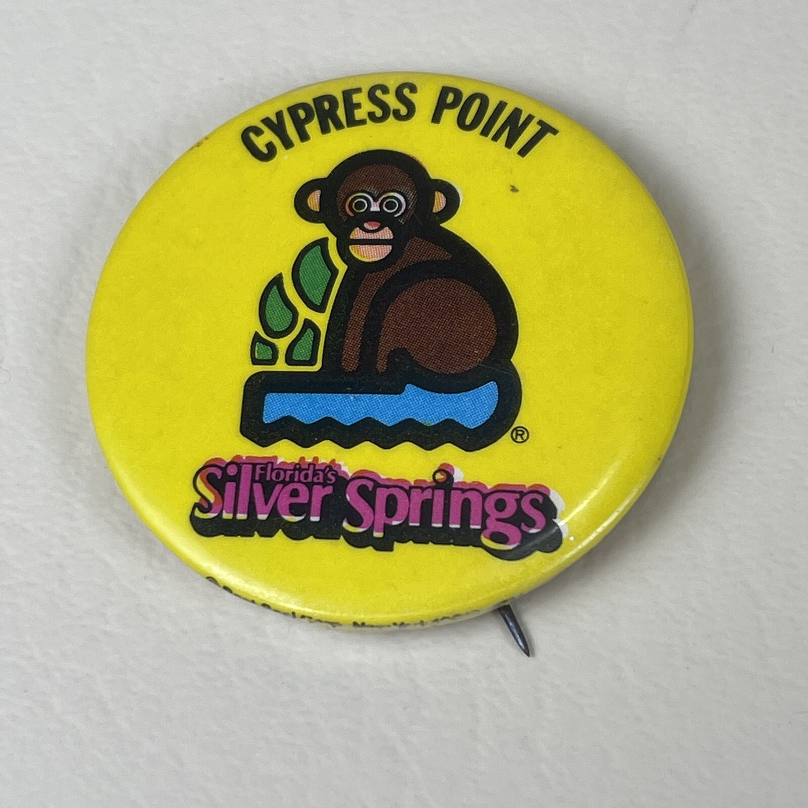 Vintage 1978 Pin Button SILVER SPRINGS FLORIDA Monkey Pinback Yellow 1. ...