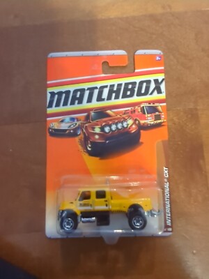 2010 Matchbox INTERNATIONAL CXT Yellow 47/100 GREAT CARD Construction ...