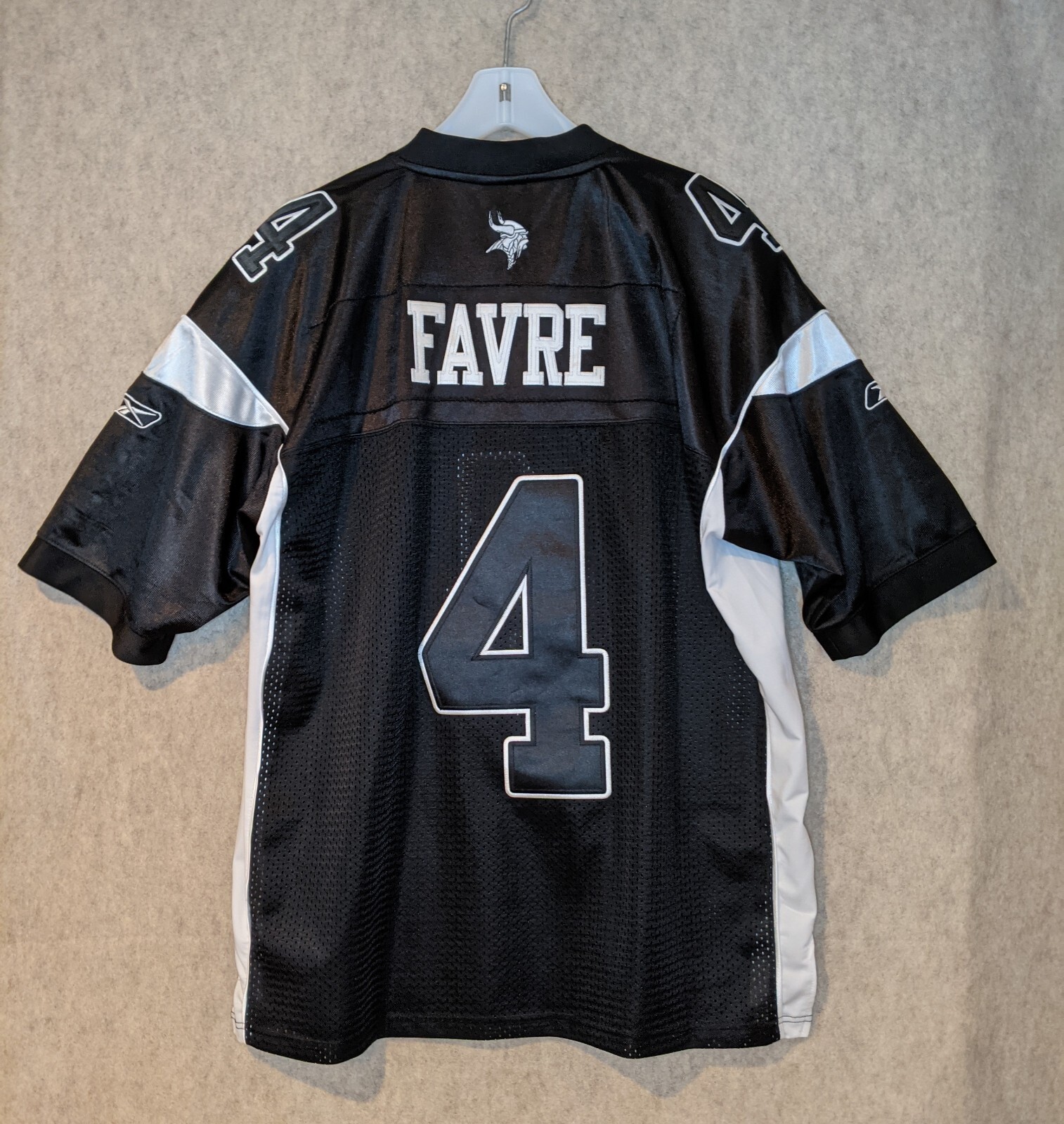 Black Brett Favre On Field Reebok Vikings Jersey Men's Size 52 (XL) #4 ...