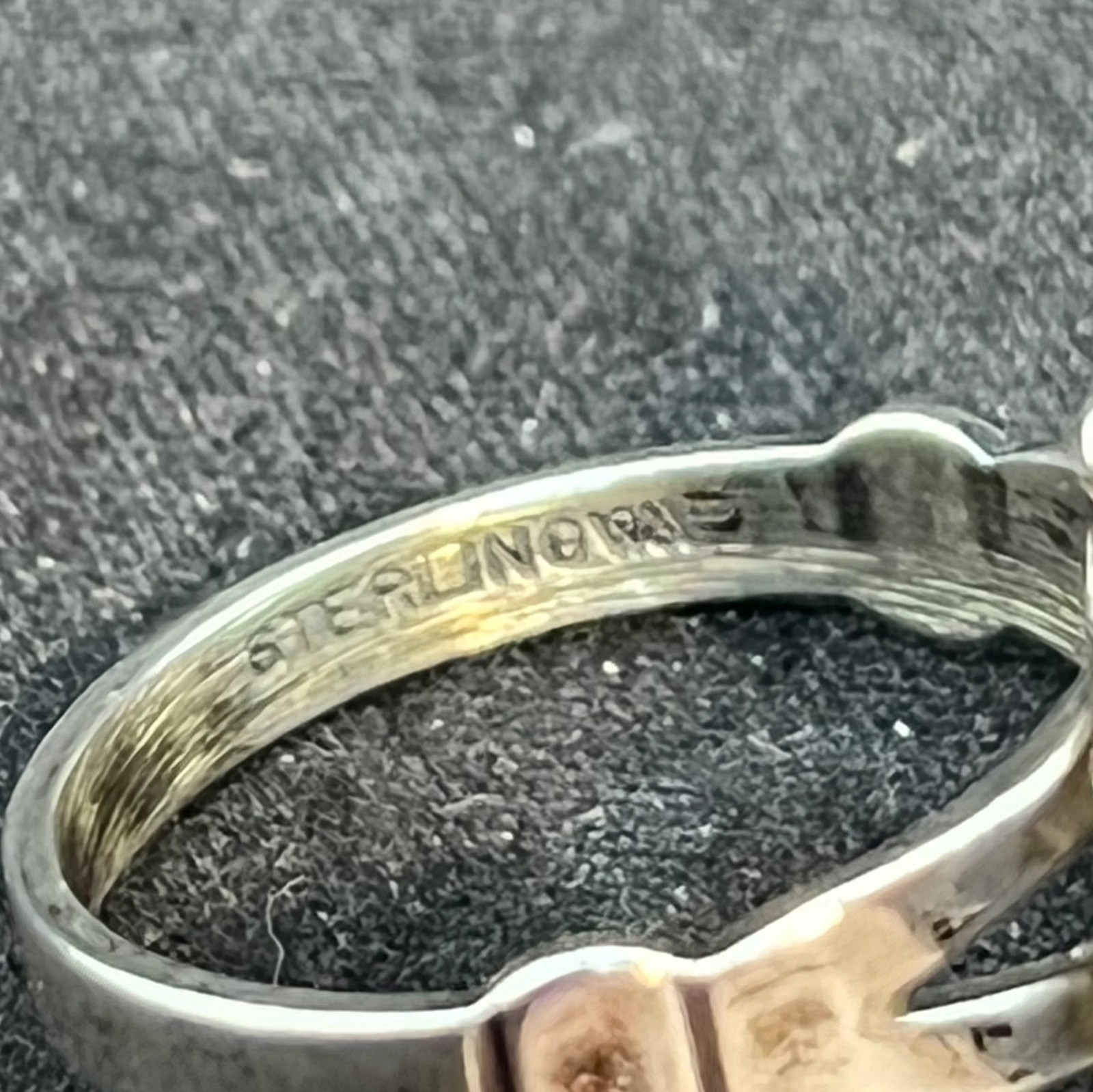 Vintage Wheeler Co Navajo Sterling Silver Hematite Sc… - Gem