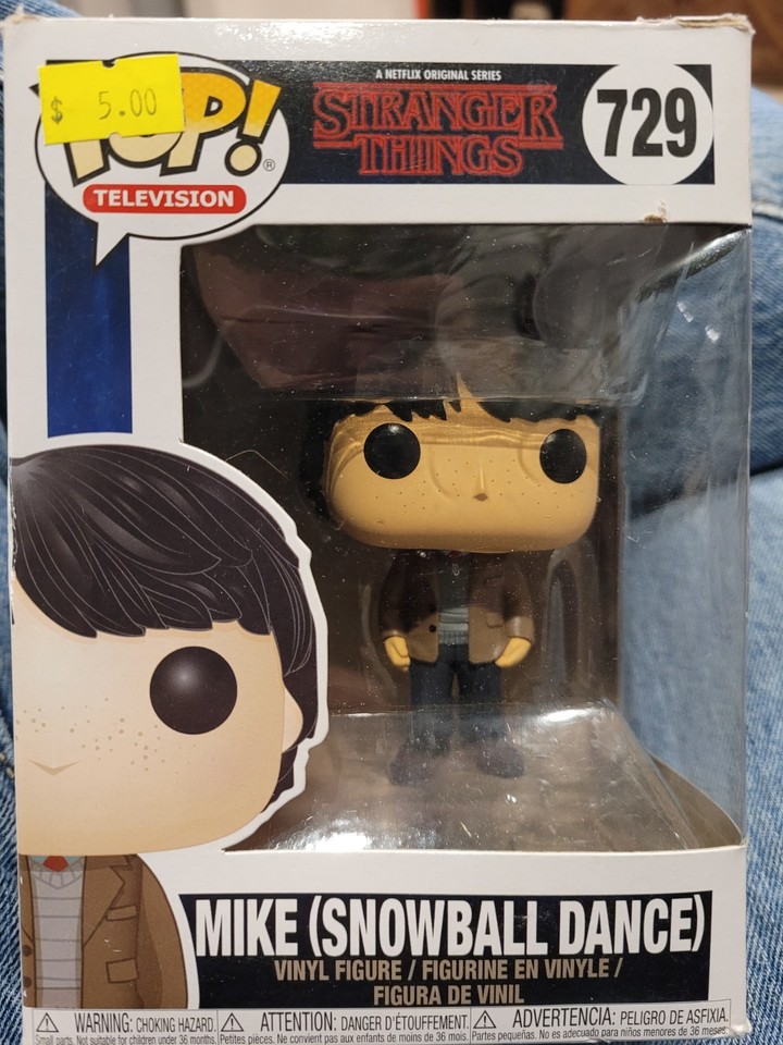 Funko Pop #729 MIKE SNOWBALL DANCE STRANGER THINGS Free Ship Lower 48 ...