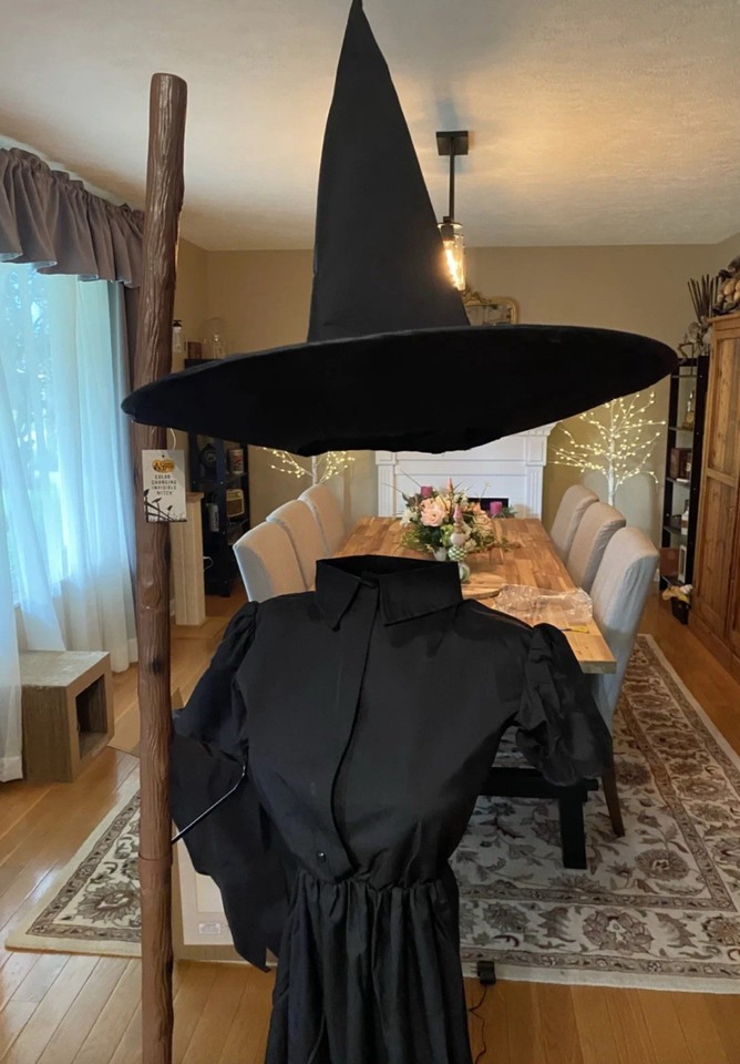 Cracker Barrel 6 Ft Animated Invisible Witch Animatronic Halloween Prop ...