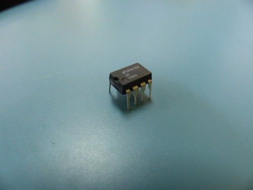 NSC LF398N Qty of 22 per Lot LF398 Monolithic Sample-and-Hold Circuits ...