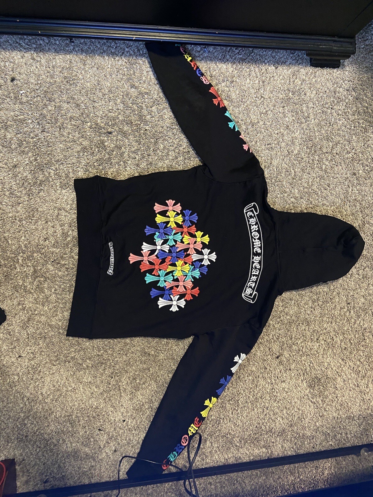 CHROME HEARTS MULTI COLORED CROSS CEMETERY HOODIE SIZ… - Gem