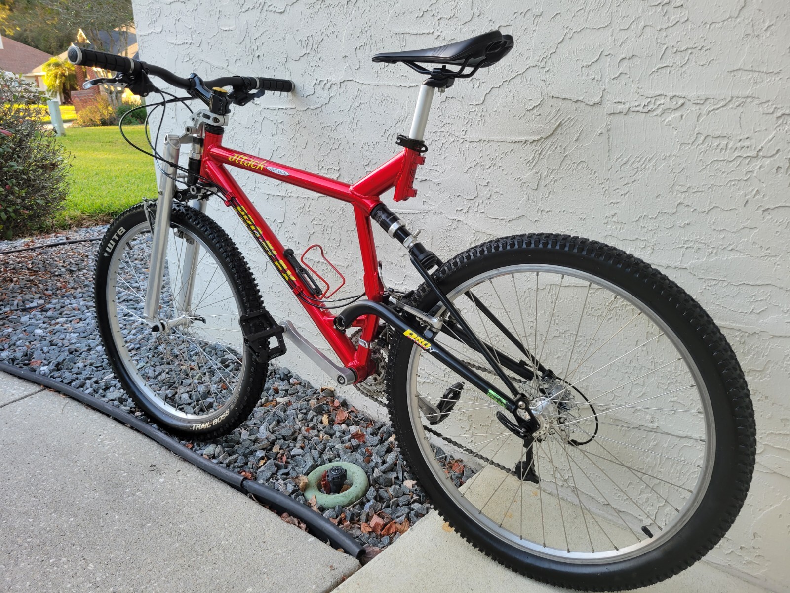 1997 Proflex Attack Expert Vintage Mountain Bike Risse Shocks, V-brakes ...