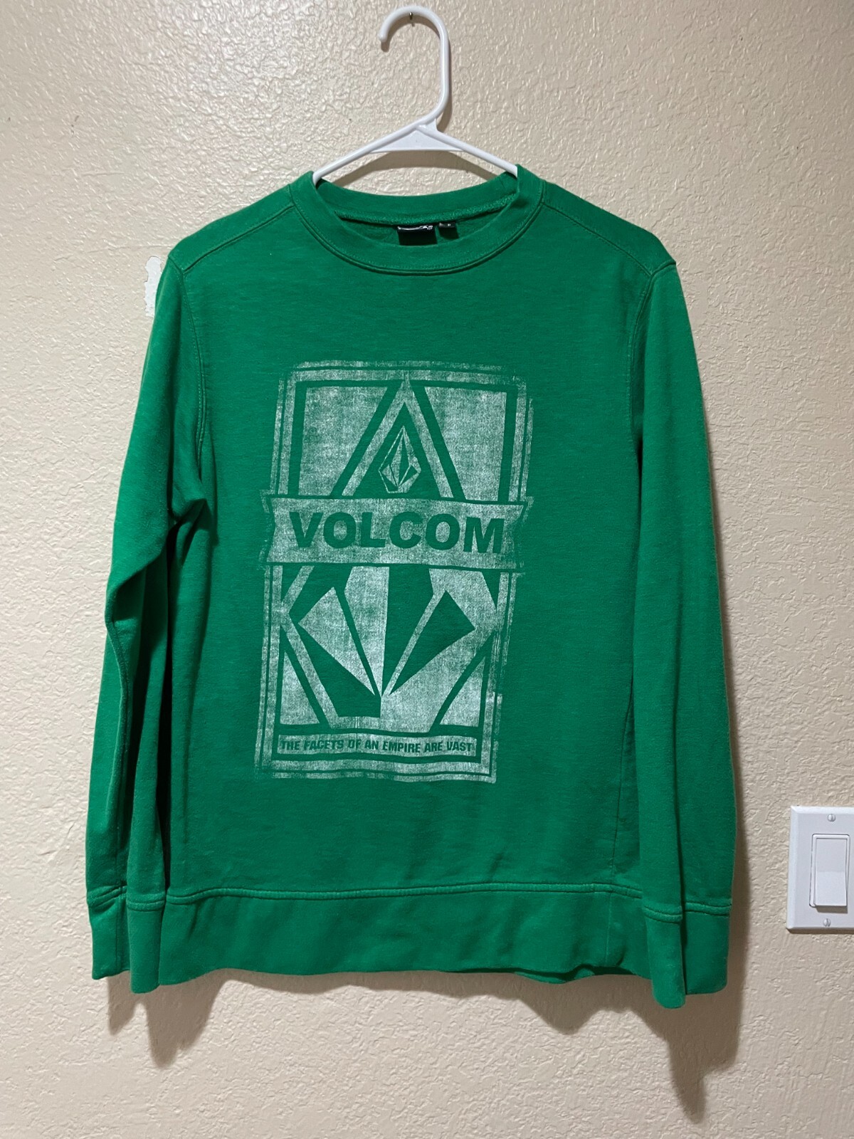 Small Green Volcom Sweater | eBay