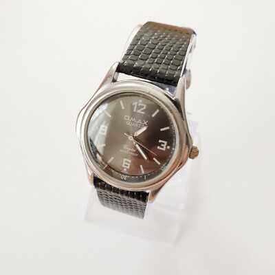 Qmax 37mm Quartz Waterproof Watch Black Dial and Watch Strap Silver ...