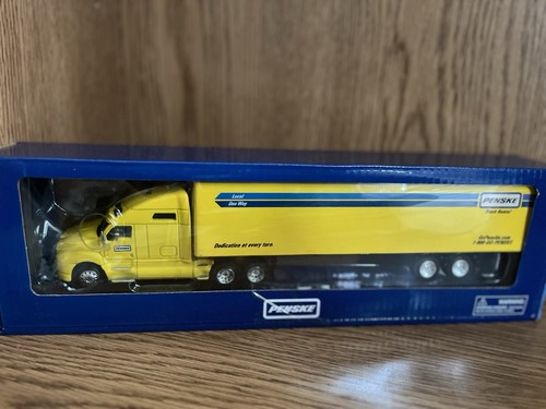 Penske Truck Rental Tractor Trailer Model Collectible Limited Edition ...