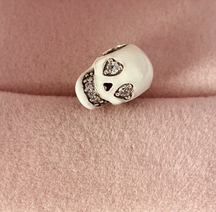 Authentic Pandora #792811C01 Glow in The Dark Sparkling Skull Charm | eBay