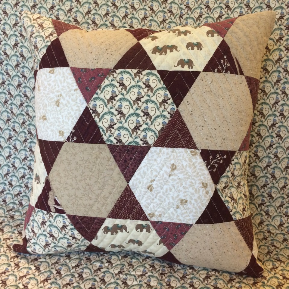 Candy Dish Quilt Pattern ~ Hexagon Pillows ~ uses Jaybird Hex N More ...