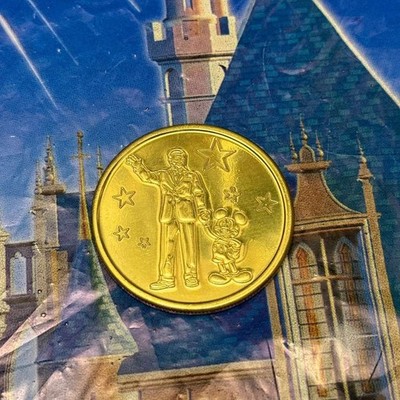WALT DISNEY WORLD PARTNERS STATUE WALT AND MICKEY MOUSE 2025 MEDALLION ...