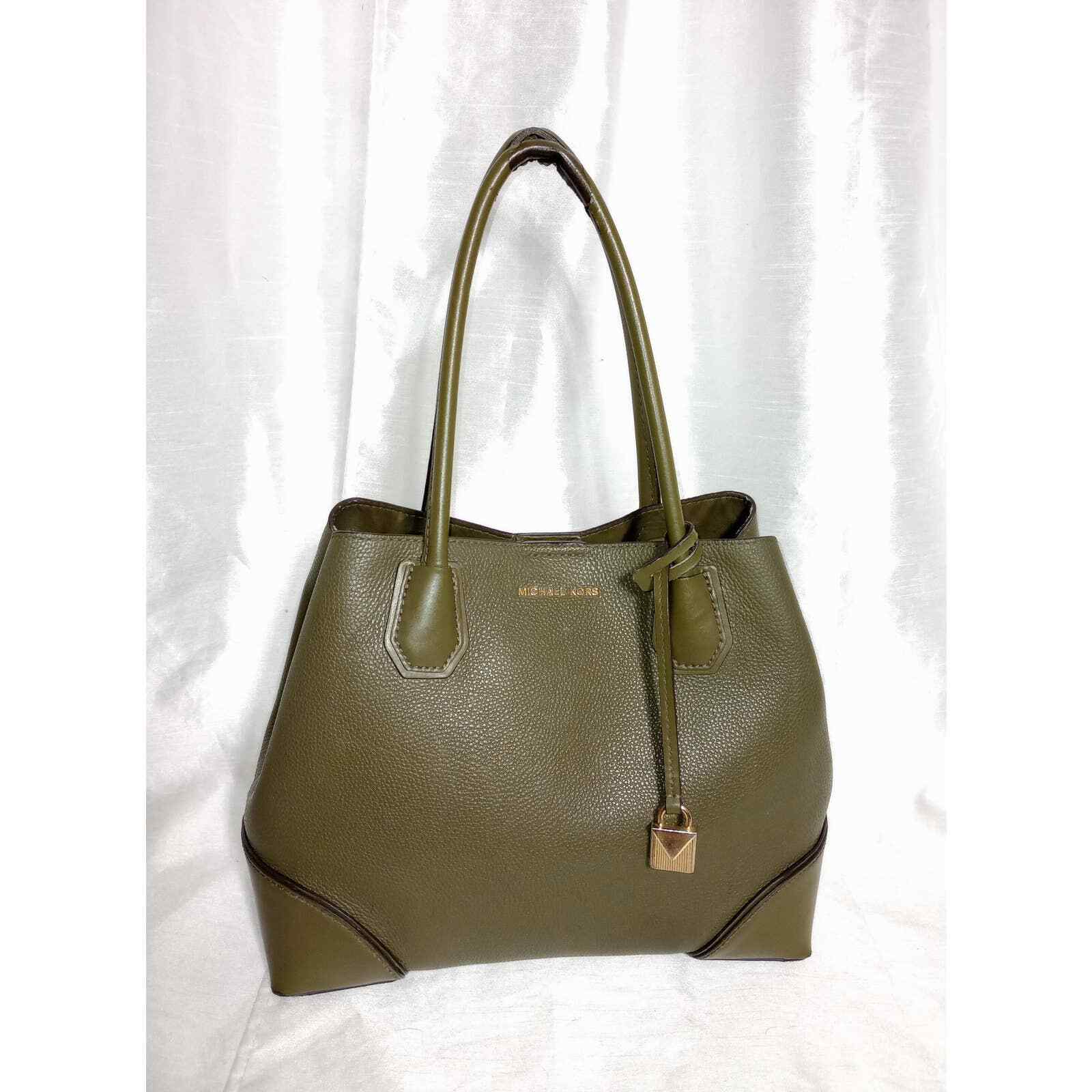 MICHAEL KORS olive green pebble leather Purse Mercer … - Gem