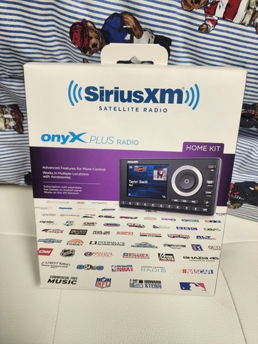 SiriusXM SXPL1H1 Onyx Plus Satellite Radio with Home Kit Dock & Play ...