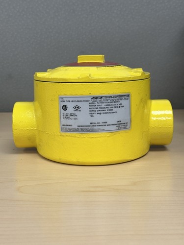 FCI FLT93S Flow Switch Explosion Proof + Cable & Documents Combo (Open ...
